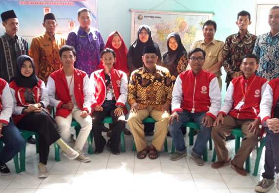 PEMERINTAH DESA TOSARI TERIMA KKN DARI UNTAG SEMARANG