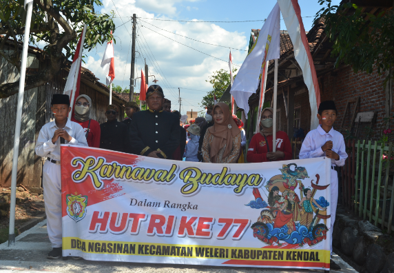 KARNAVAL BUDAYA HUT RI KE 77 DESA NGASINAN TAHUN 2022