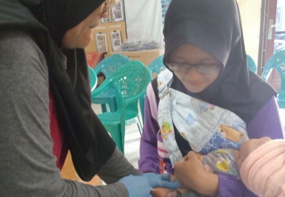 Sukodono - IMUNISASI BAYI dan BADUTA